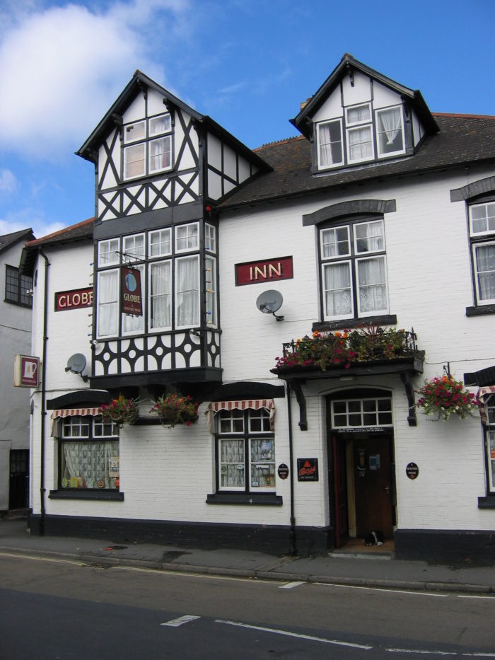 The Globe Hotel - Heavitree Brewery